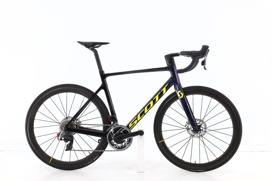 Scott Addict RC Pro (2022) | Diamant | jetzt 30 Tage Rückgaberecht