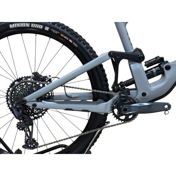 Specialized Enduro Comp (2022) | Diamond - from - Refurbished with a 30 ...