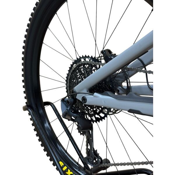 Specialized Enduro Comp (2022) | Diamond - from - Refurbished with a 30 ...